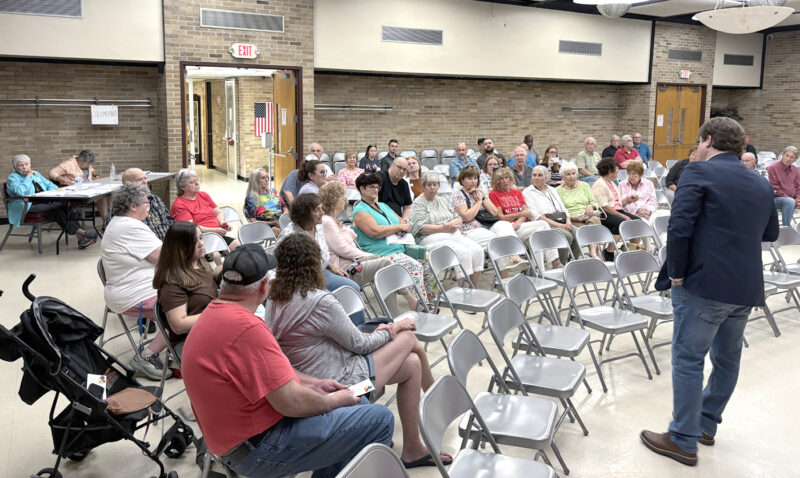 Town hall focuses on local issues and national concerns | News, Sports ...